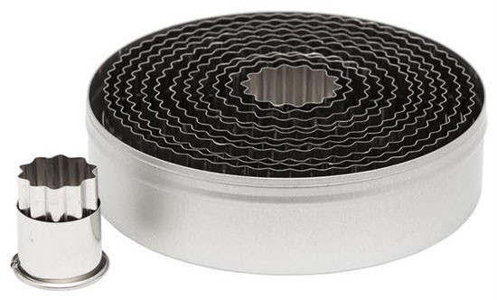Ateco 5407 Ateco Fluted Round Stainless Steel Cookie Cutter Set 12Pc