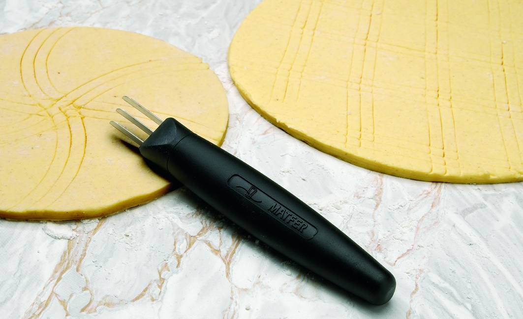 Matfer Bourgeat 120935 Matfer Bourgeat Exoglass Scoring Knife - Len...