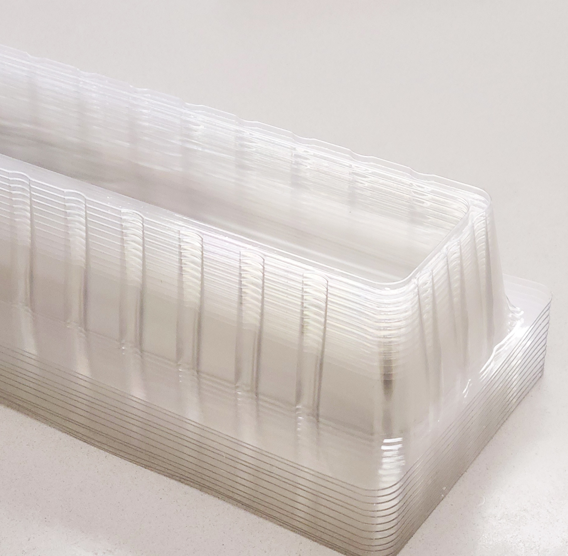 Pastry Chef's Boutique 17815 Plastic Thermoformed Yule Log Cake Mol...