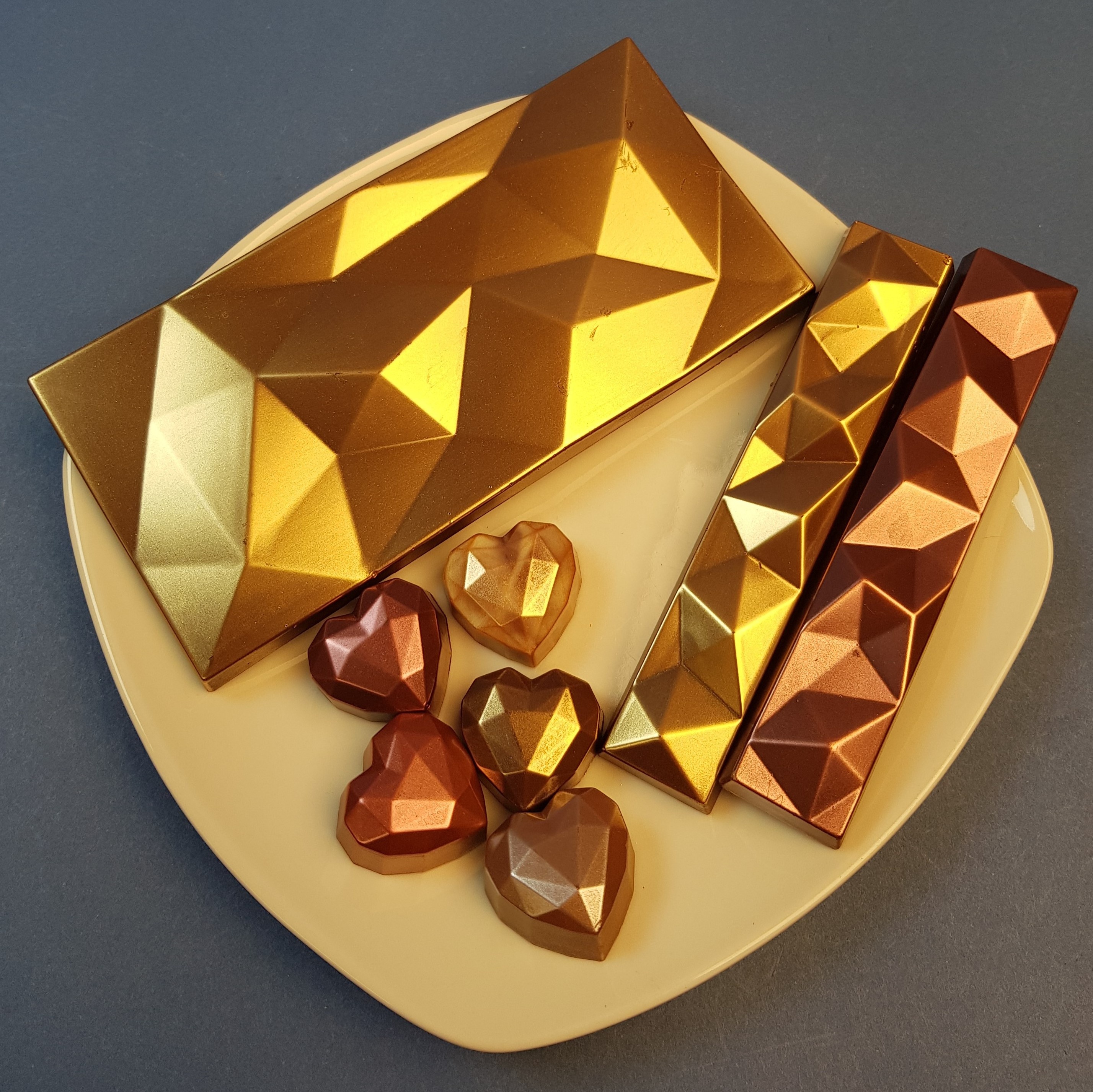 Hans Brunner HB-9169-PC Thermoformed Polycarbonate Chocolate Geomet...