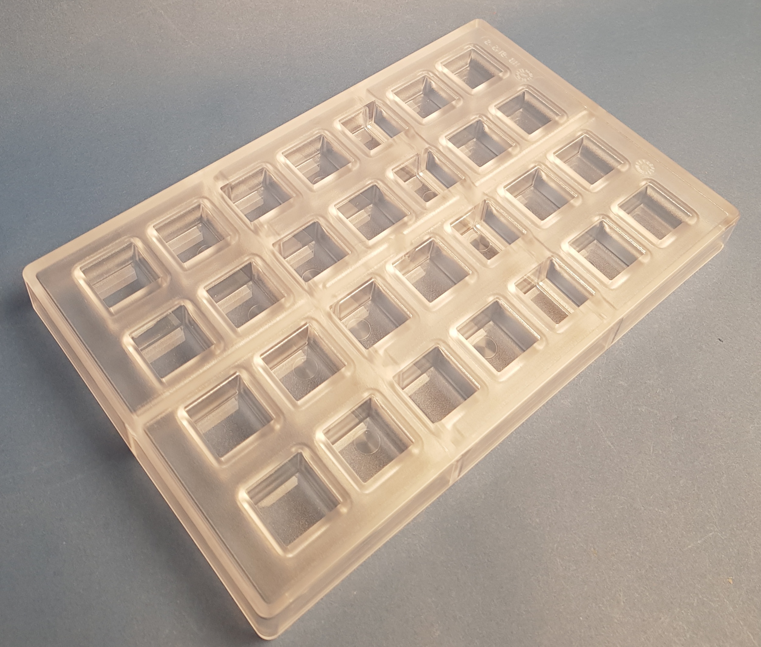 Hans Brunner HB-9145-S Professional Polycarbonate Chocolate Tablet ...