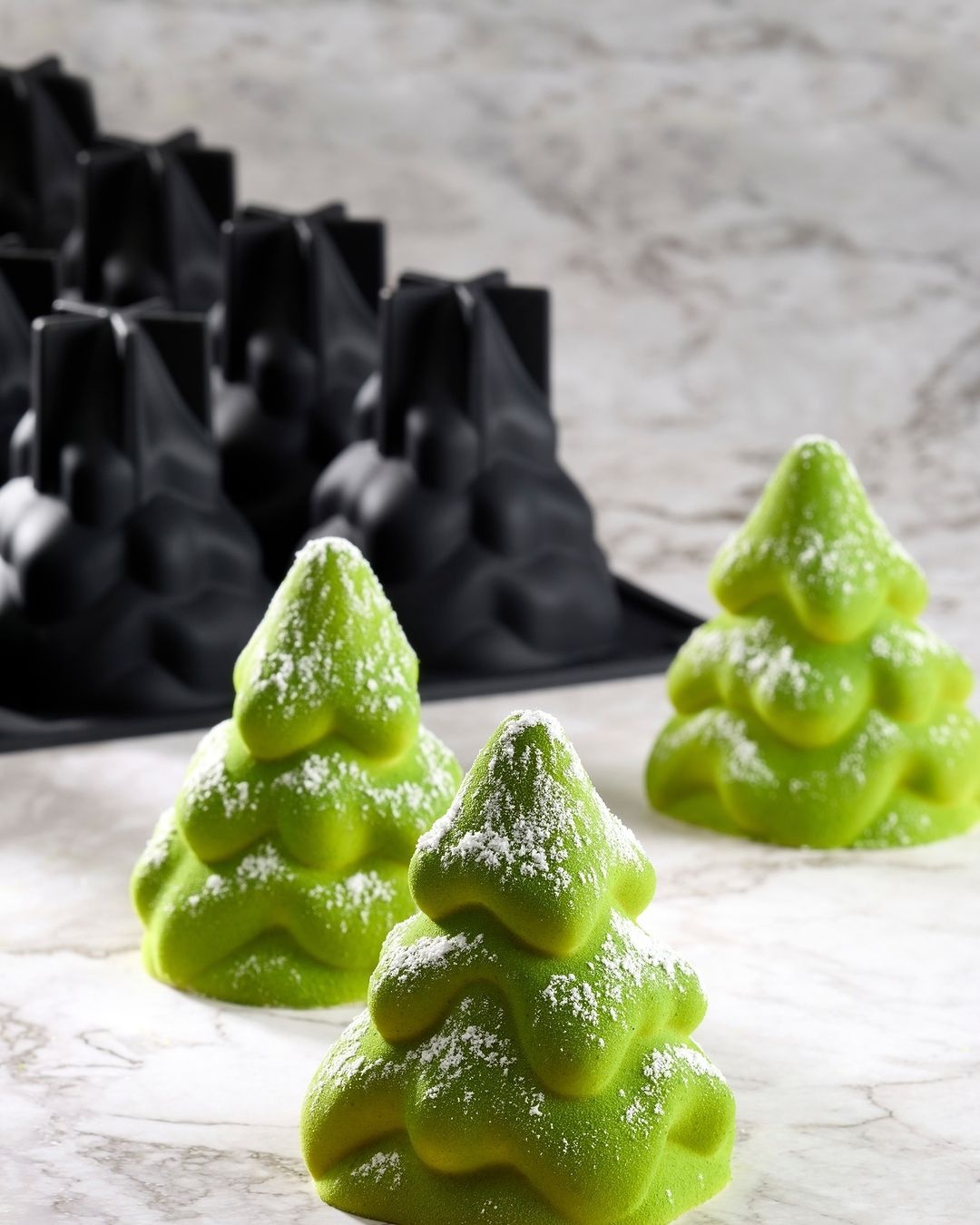 Pavoni PX4396 Pavoni Professional Mini Single Portion Silicone Mold...