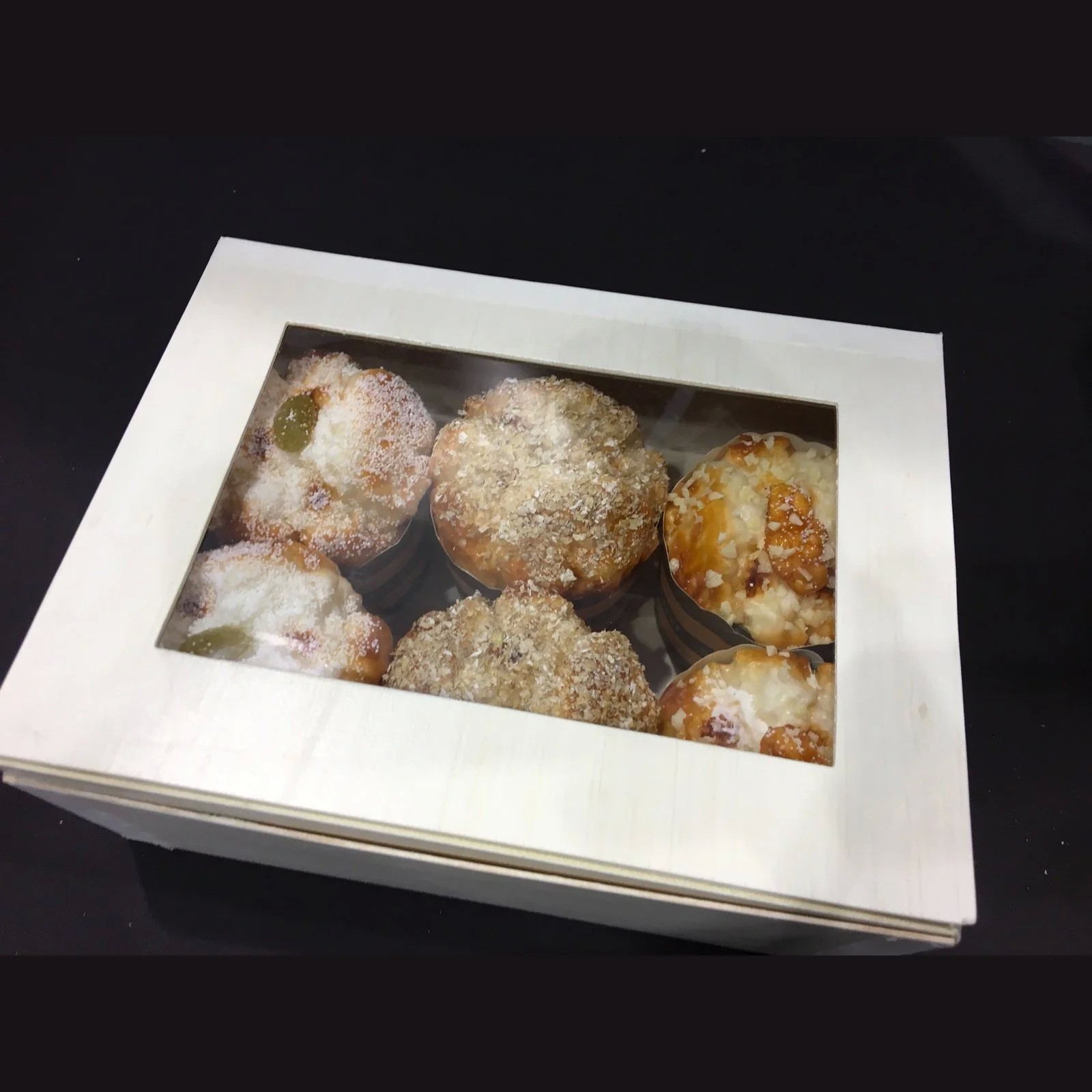 Pastry Chef's Boutique PCB-WB-CB-8X1 8'' x 11''x3 Wooden Collapsibl...