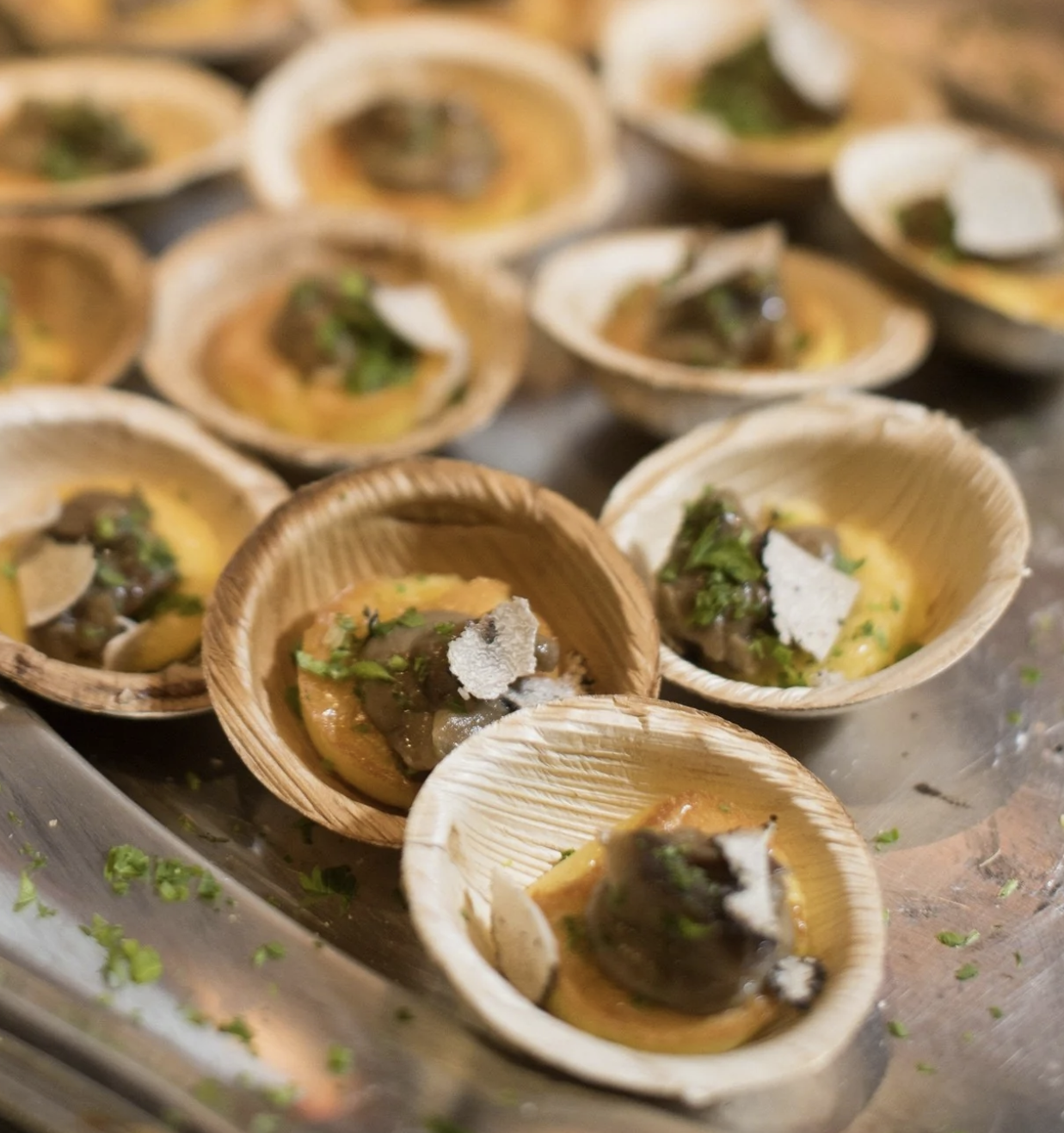 Pastry Chef's Boutique PCB-01-01-02B 2.5" Palm Leaf Round Bowl 1.5 ...