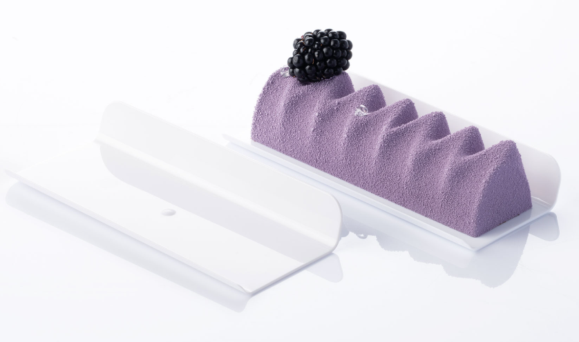 Martellato PL00301 White Eclair Plastic Monoportion Pastry Tray 140...